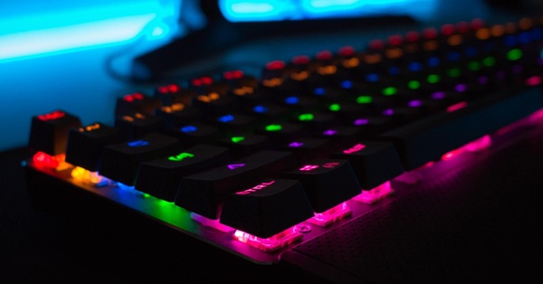 Choosing Best Gaming Keyboards: Detailed Review | OWN3D